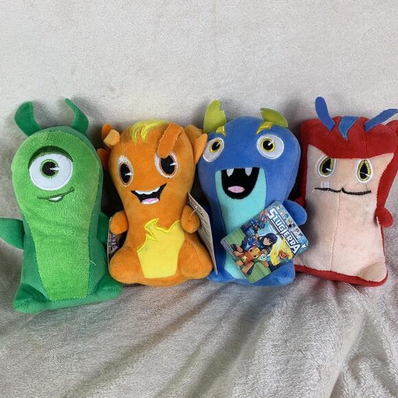 Toys | Jakks Slugterra Lot Of 4 Slugs Plush Stuffed Animals 6 Like New ...